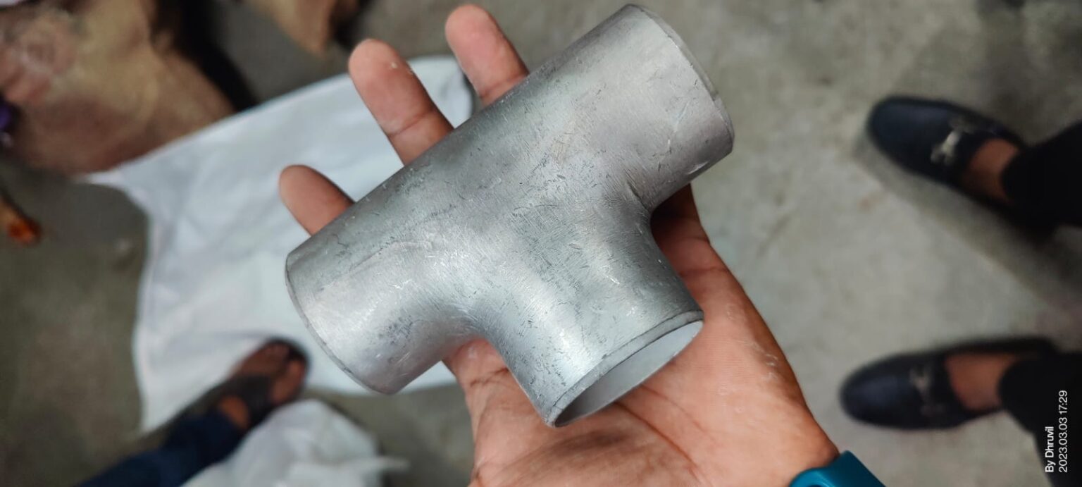 What Is a Equal Tee Pipe Fitting? - Bhansali Metalloys Inc